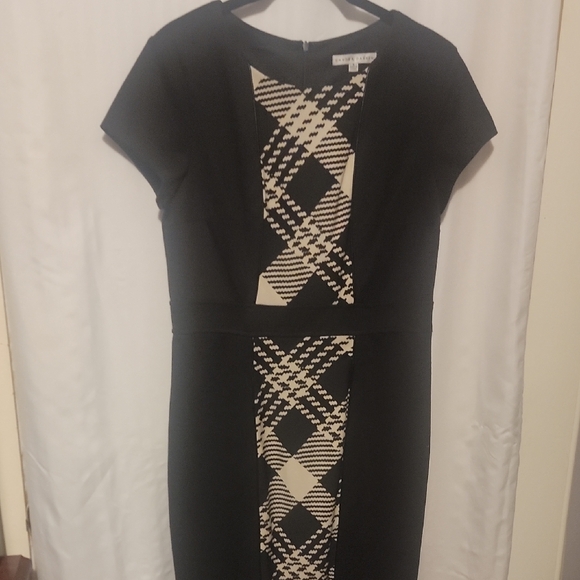 Sandra Darren | Dresses | Sandra Darren Black And Tan Sheath Midi Dress ...